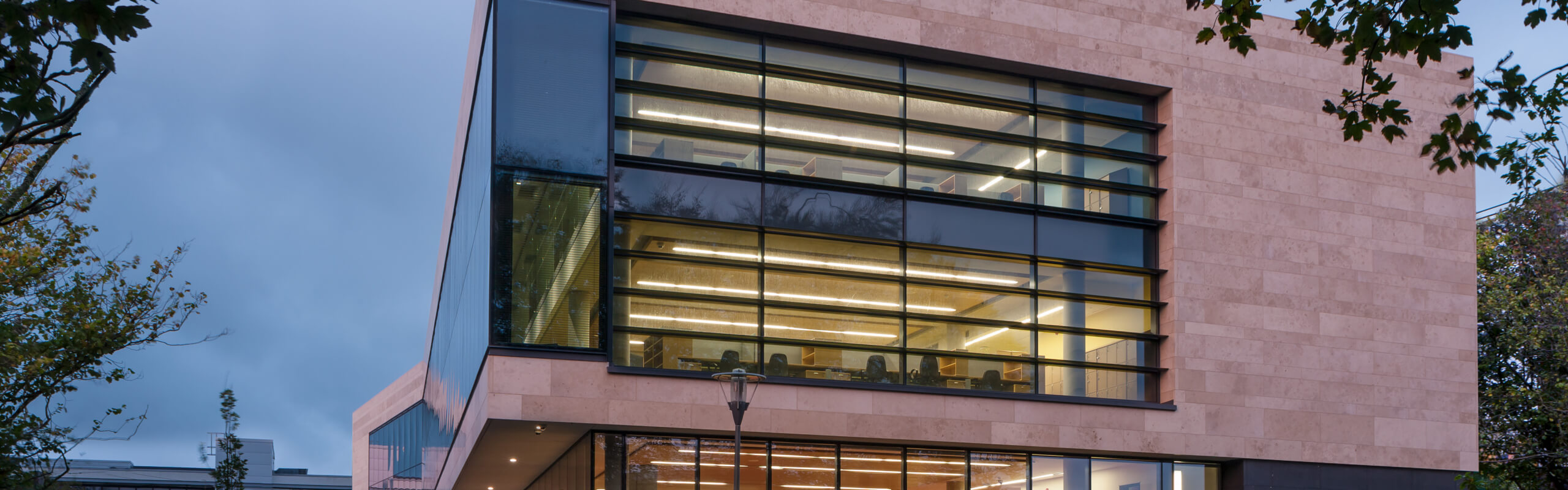 Energy Savings: Hardiman Research Building at NUIG - Payette