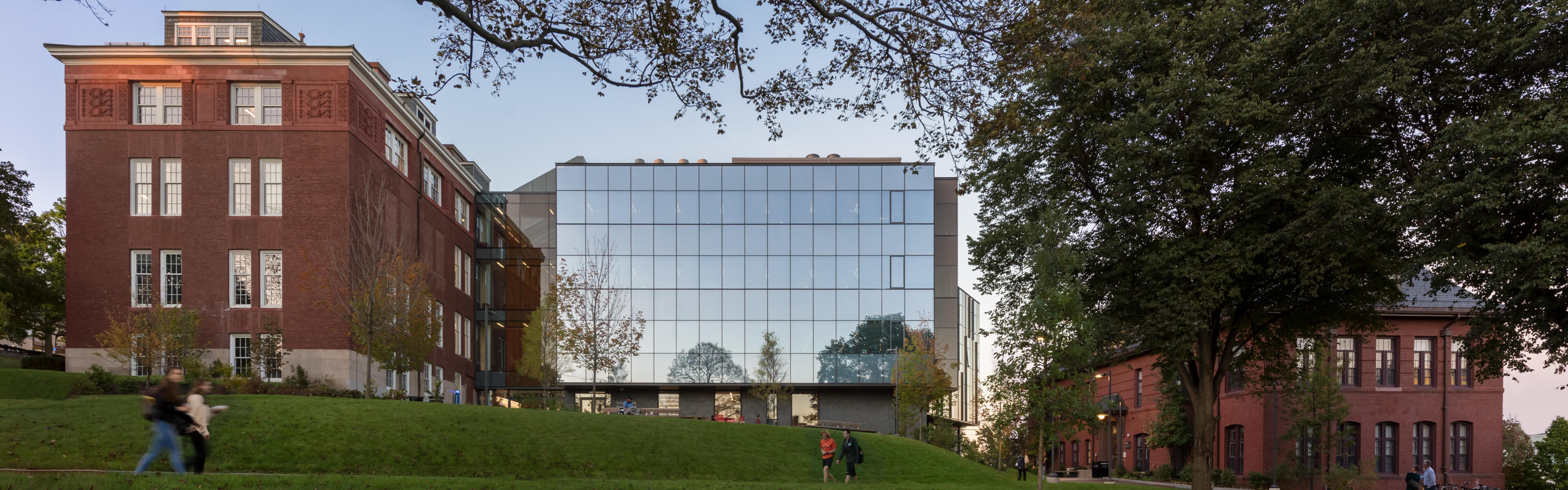 Tufts Science and Engineering Complex Earns I2SL Award - Payette