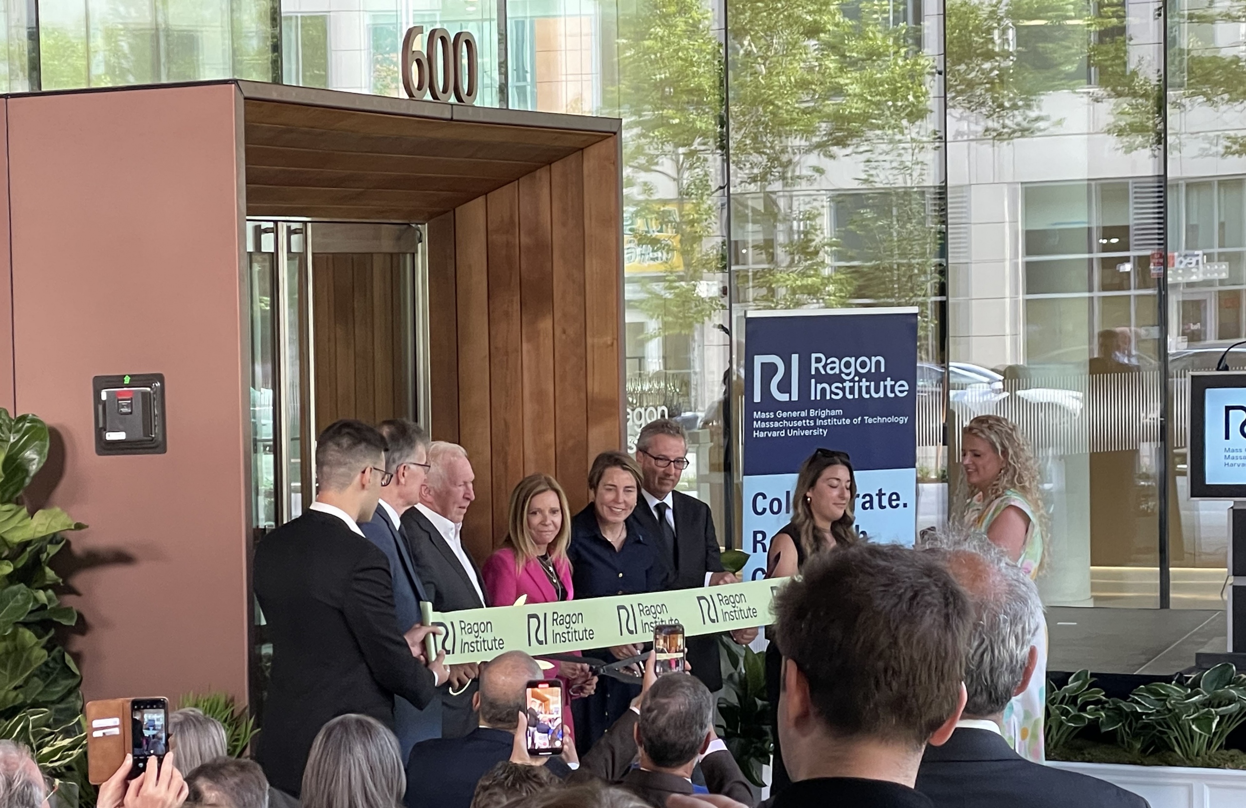 Grand Opening: The Ragon Institute of Mass General, MIT, and Harvard ...