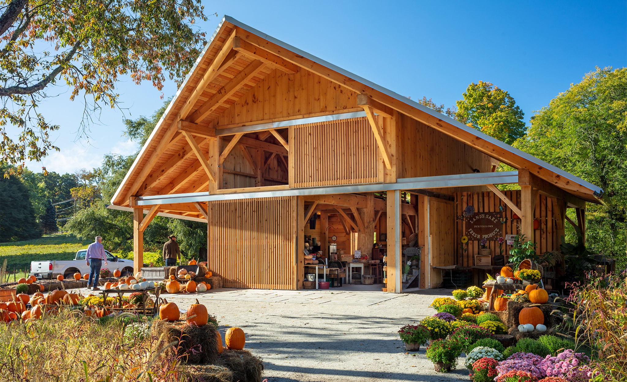 Land’s Sake Animal Barn - Payette